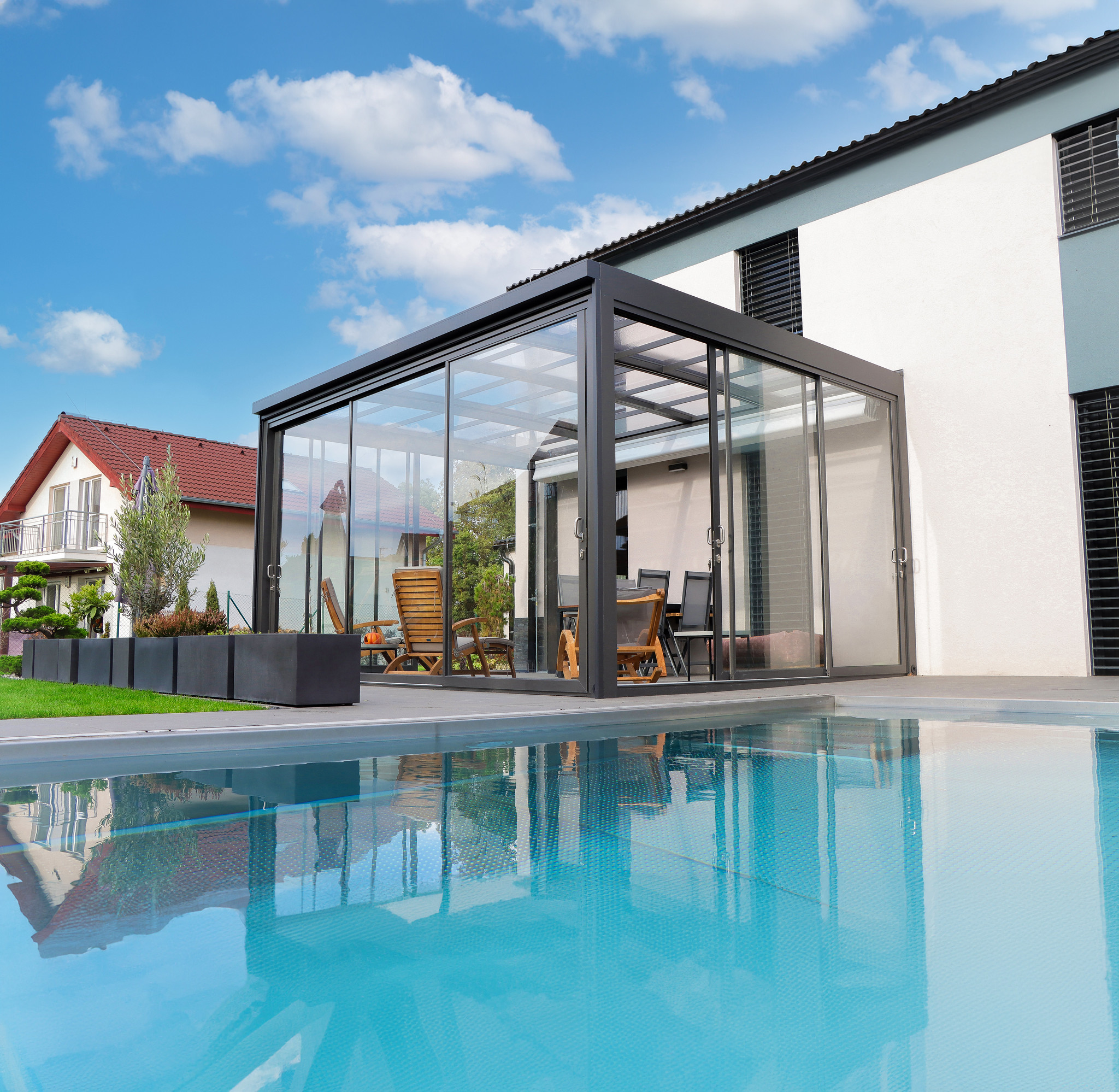 Acoperire terasa realizata la comanda – confort si design | Alukov